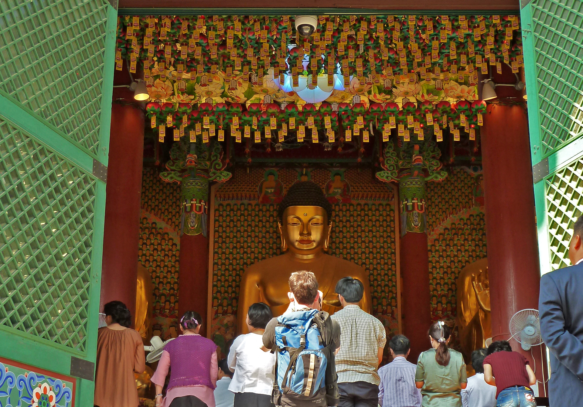 Jogyesa Temple’s main entrance (Photo Paul Stafford) | The Budget Traveler